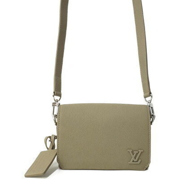 Louis Vuitton | Bags | Louis Vuitton Lv Aerogram Fastline Wearable ...